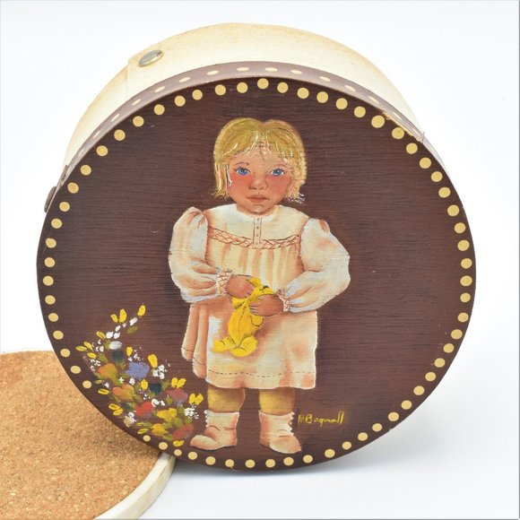 P. Bagnall | Accents | Vintage Folk Art Hand Painted Cheese Box | Poshmark